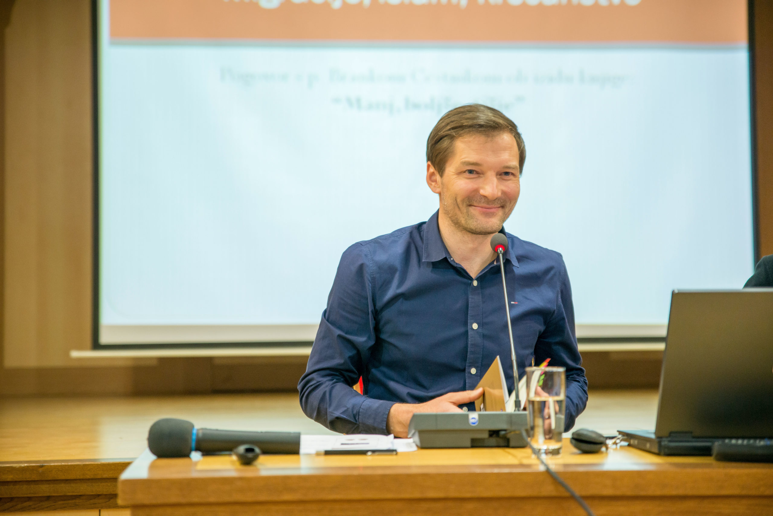 Konjičan Jure Levart: "Živimo v kulturi površne potrošnje" - Novice.si