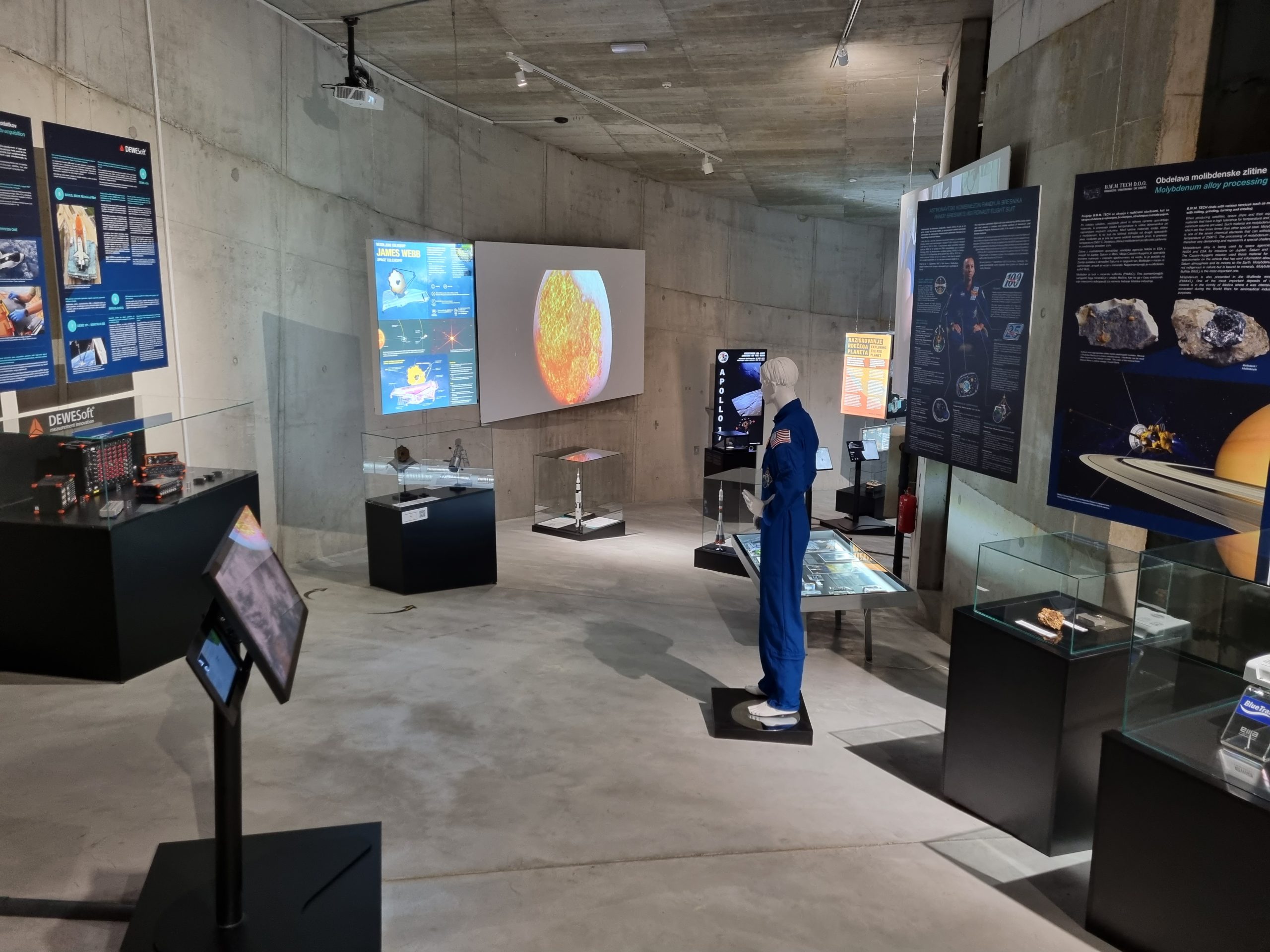 V Vitanju obeležili 10. obletnico odprtja stavbe Ksevt - Novice.si